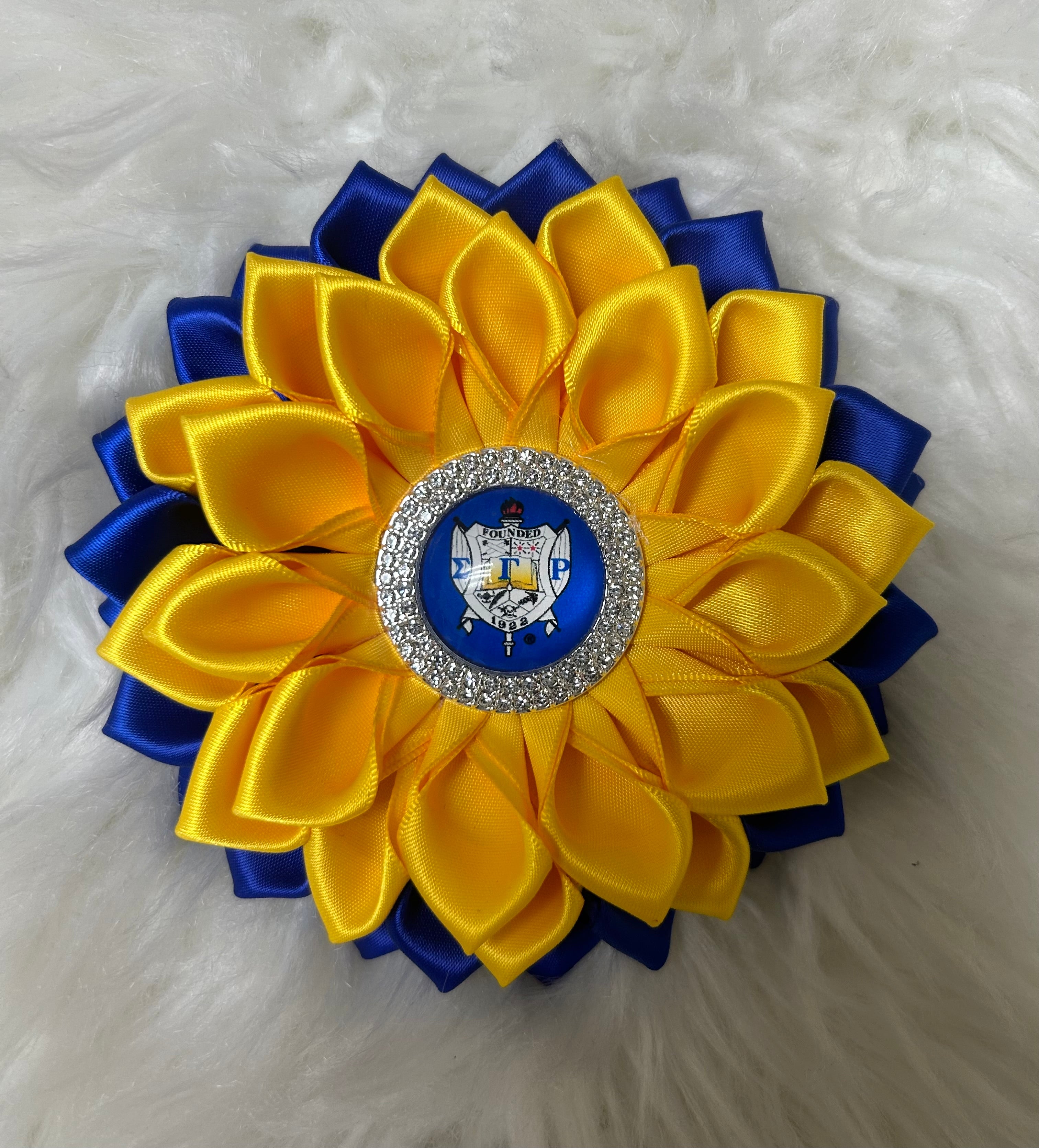 Sigma Gamma Rho - Pendant Brooch – Diggin Her Roots Boutique