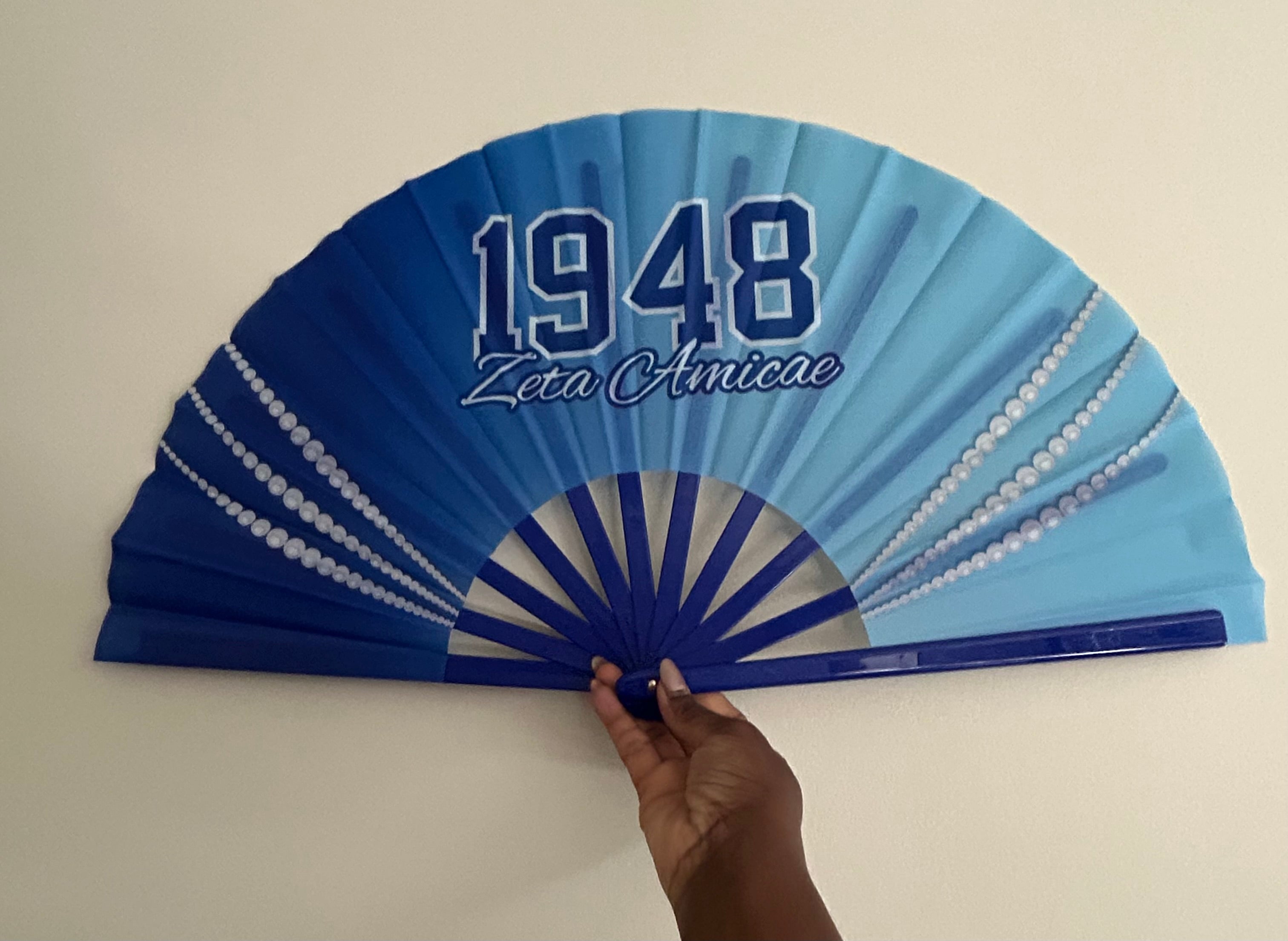 Collections – Diggin Her Roots Boutique